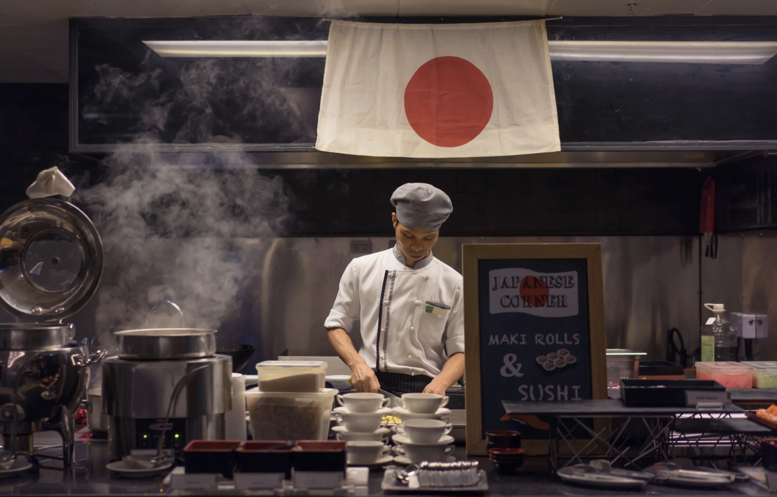 Japanese Dining Etiquette: Beginners to Advanced - Toranomon Language ...